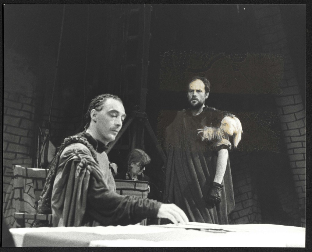 Macbeth (1987) : Stages of Half Moon