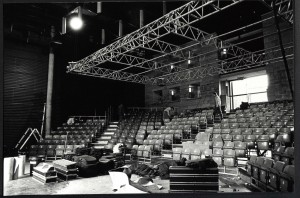 Florian Beigel : Stages of Half Moon